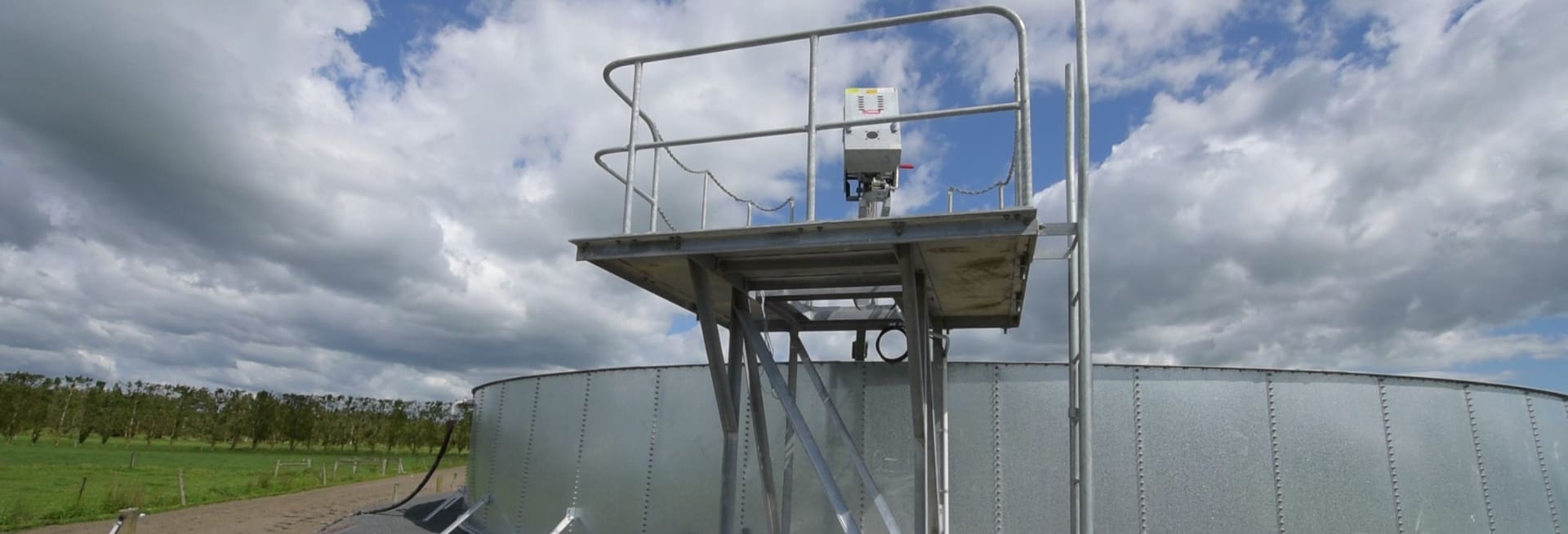 Electric Pond Stirrer: Stewart's Solution To Effluent Tank Stirring ...